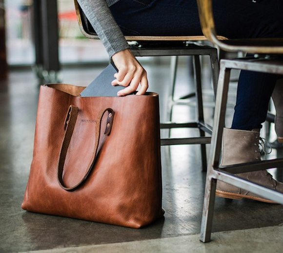 20 Stylish Bags and Backpacks for Creatives